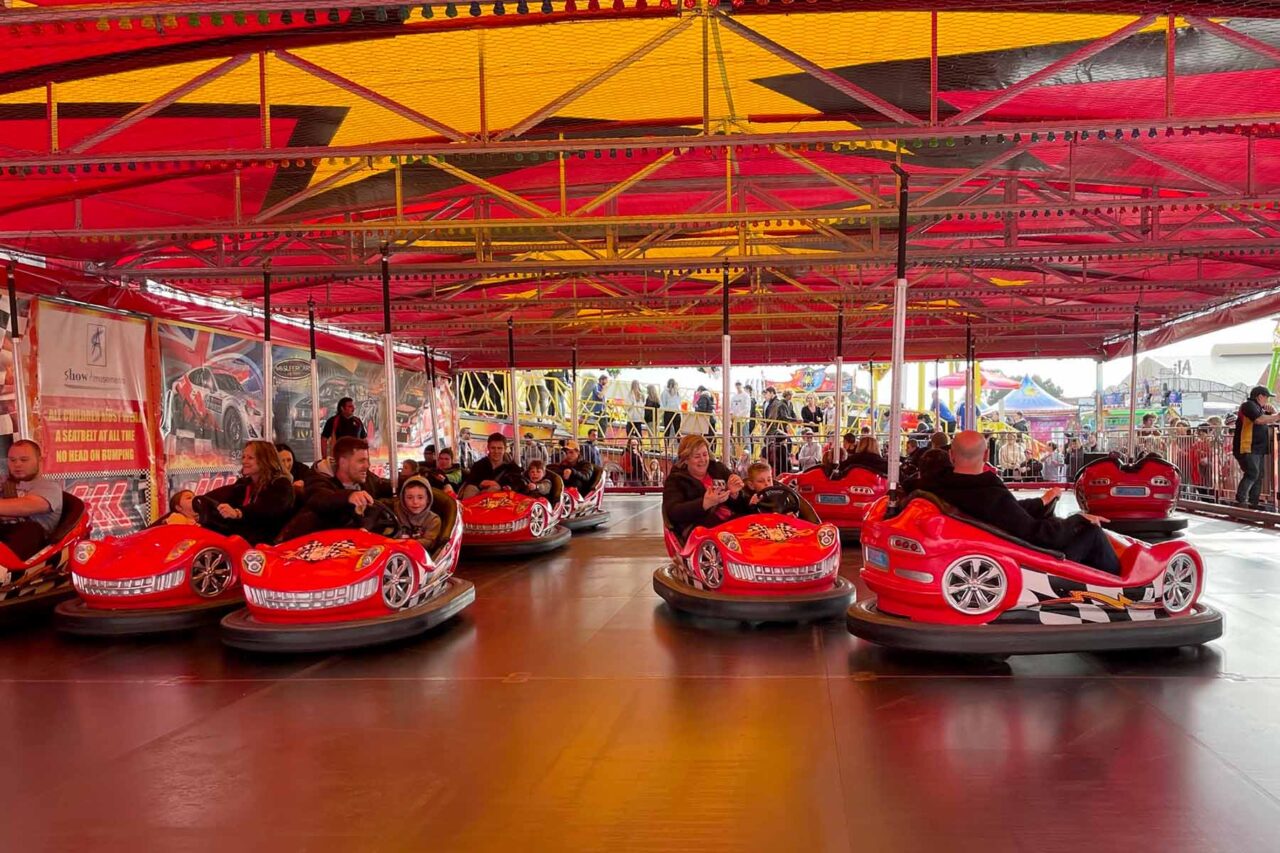 Rides - showamusements